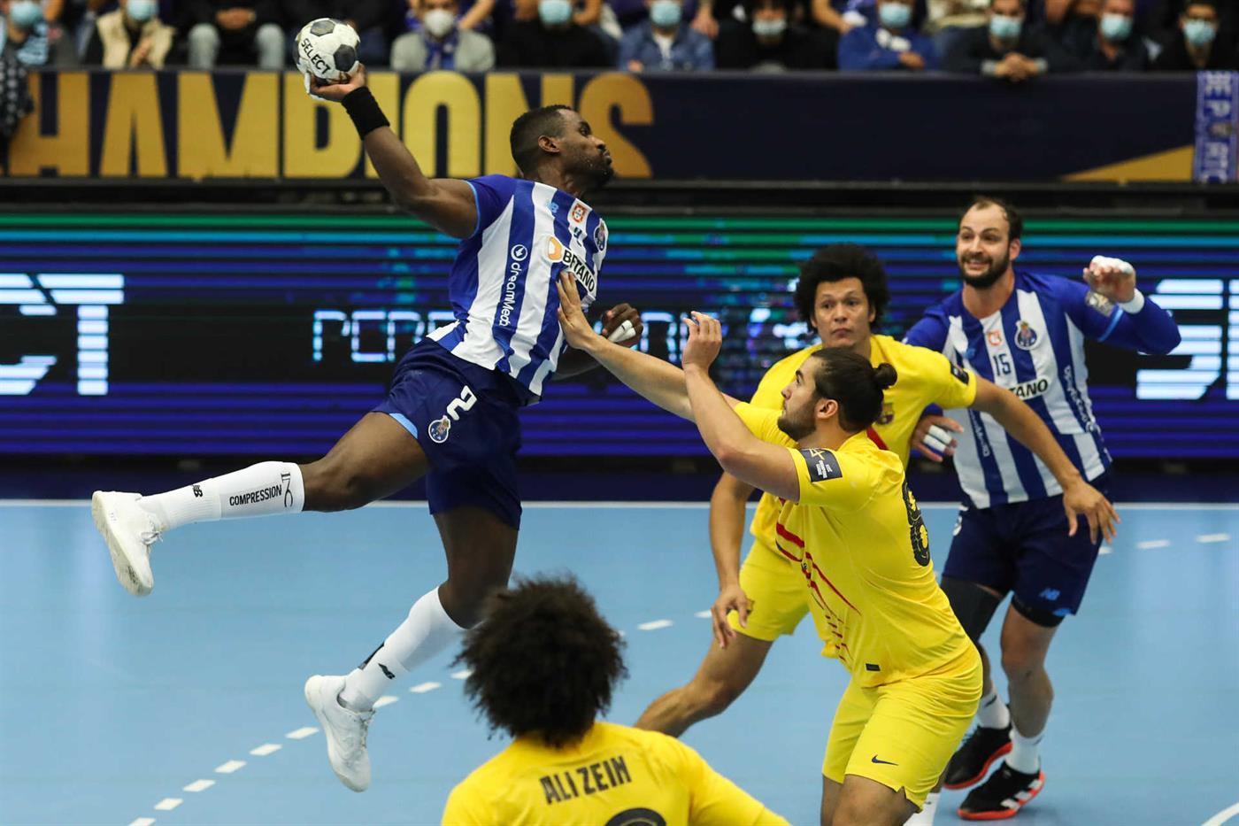 Andebol 1 à Lupa: história na Champions e domínio na European League